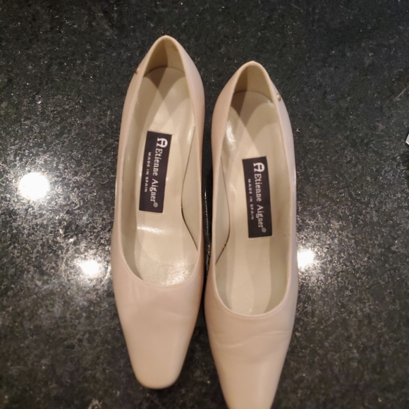 Etienne Aigner | Shoes | Etienne Aigner Pumps Size 55m | Poshmark